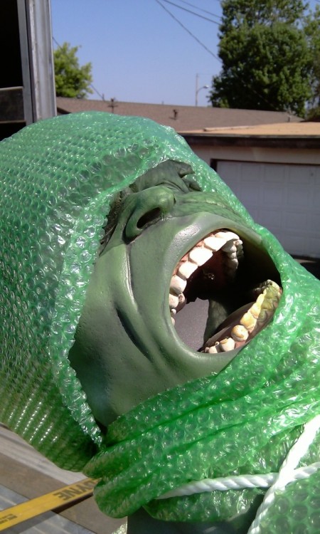 The epic journey: Nine Foot Tall Hulk statue makes its way to Illinois ...