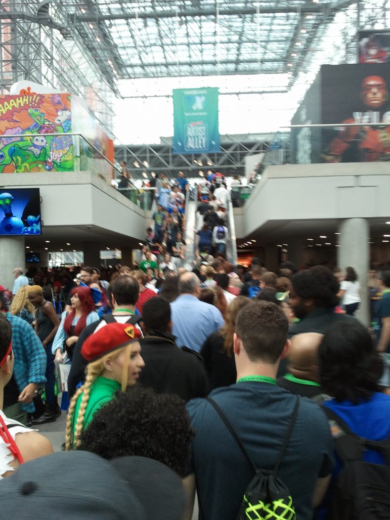 NYCC 2017: Con-Pression, Con-centration, Con-gestion, Con-sternation