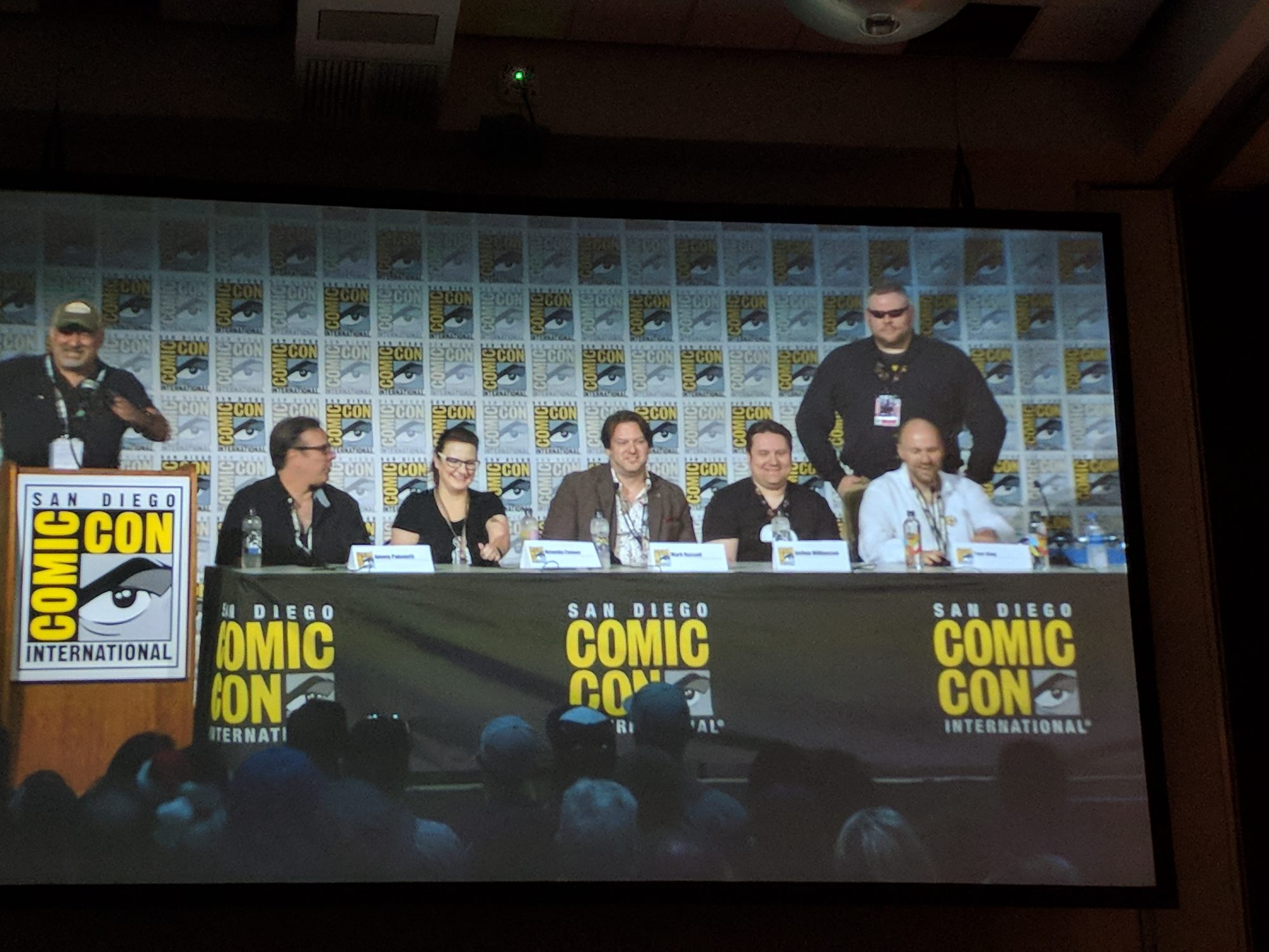 SDCC ‘18: Dan DiDio Assembles DC’s Best To Talk What’s Next and Their ...