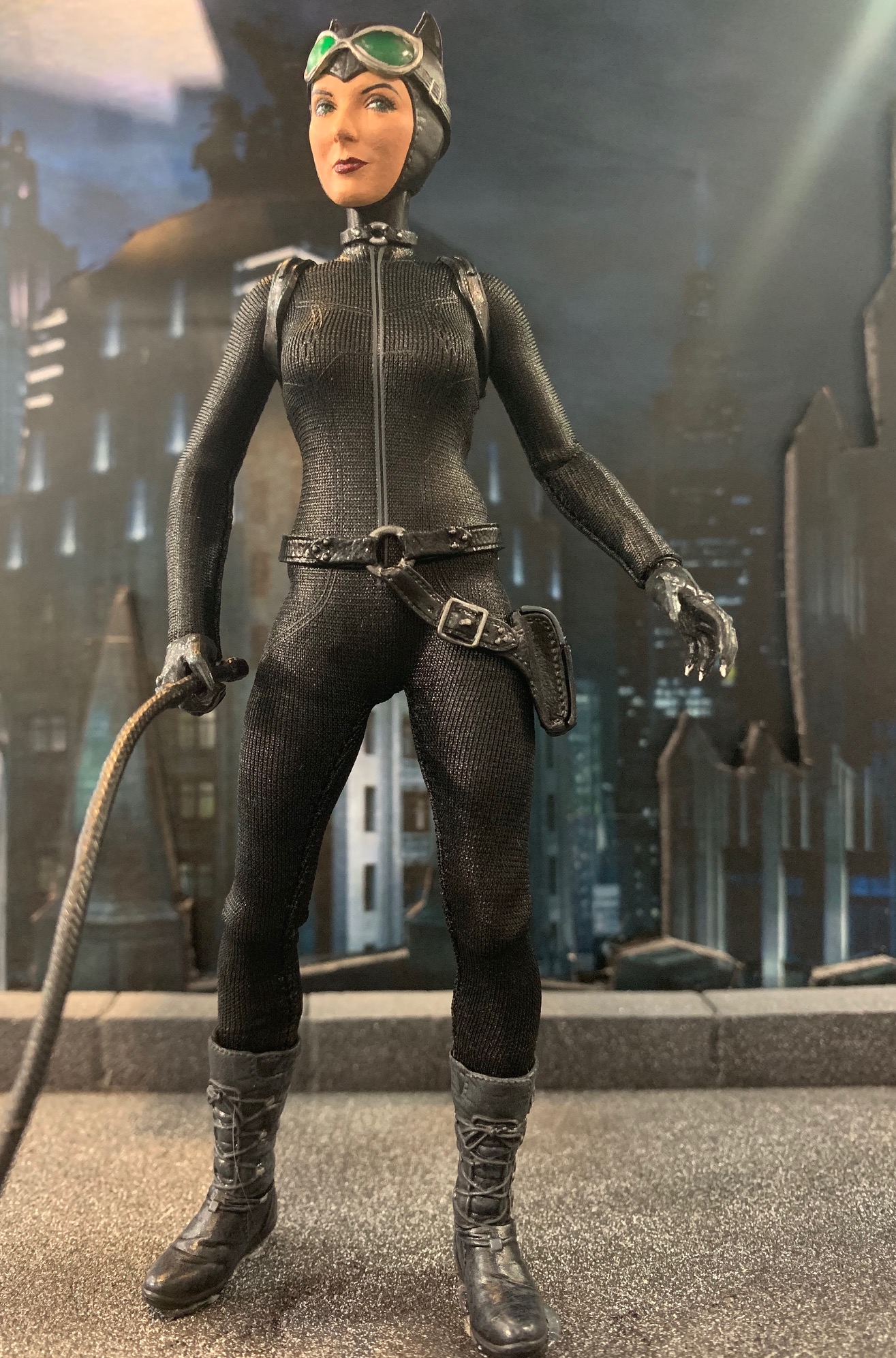 Mezco Agent Gomez Brings The Heat At Toy Fair