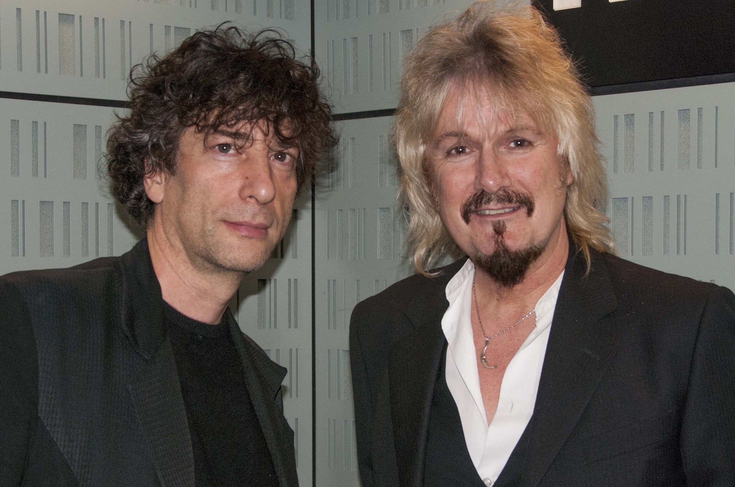 Neil Gaiman & Dirk Maggs on adapting SANDMAN for Audible - The Beat