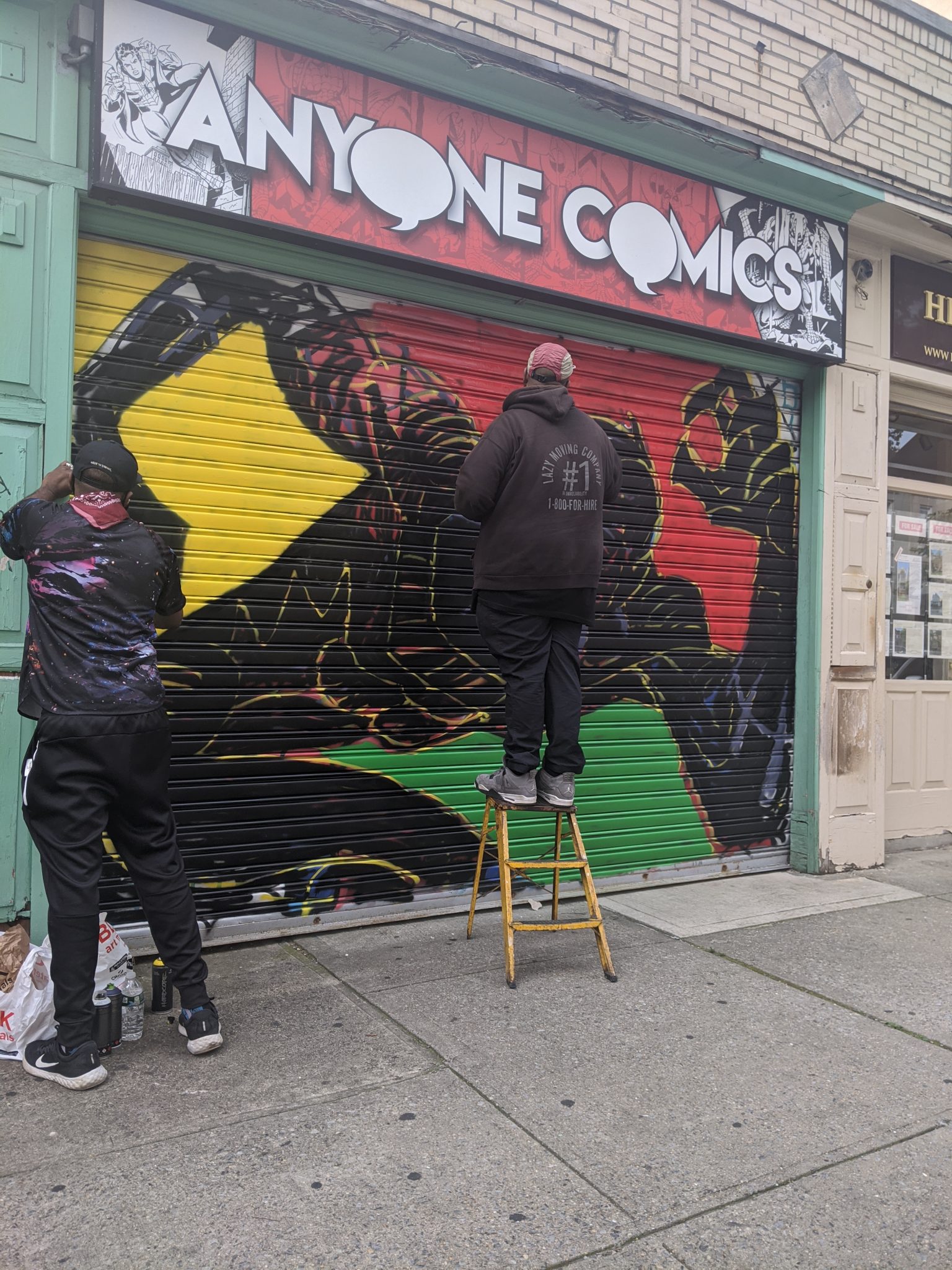 Damion Scott's Black Panther mural honors Chadwick Boseman - The Beat